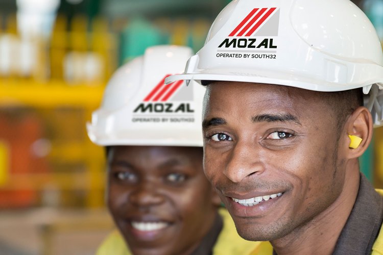 África do Sul adquire mais acções na Mozal - Onde Cada Notícia é uma ...